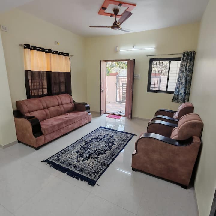 Lovely Home Stay -
1 Bhk 
Solapur - Solapur
