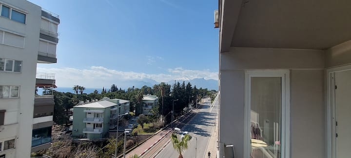 3 Centrally Located With Great Sea & Mountain View - 安塔利亞