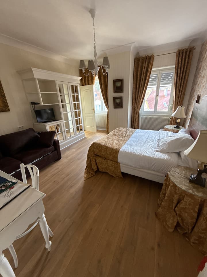 La Chambre De Rinna Ketty - Cernay