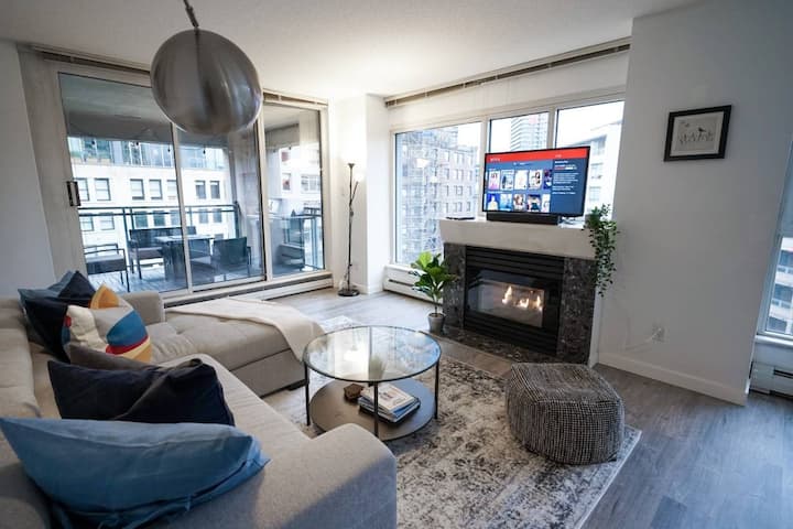 Fully Furnished Room - Vancouver