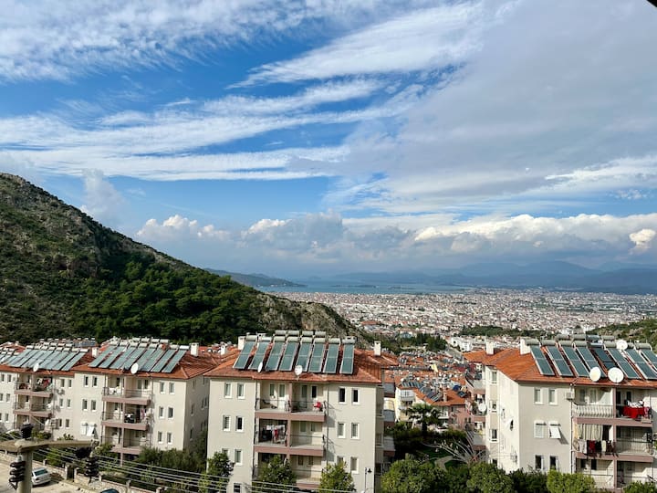 Deniz Manzaralı çAtı Katı - Ölüdeniz