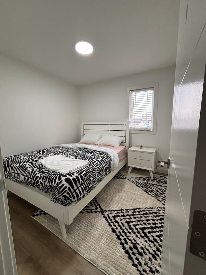 Affordable Amazing Suite - Winnipeg