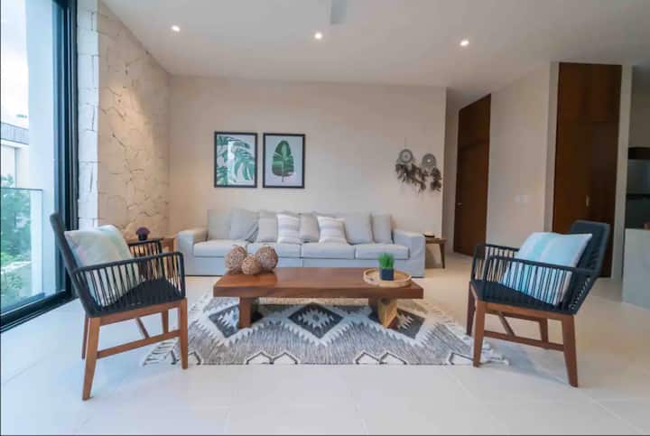 Spacious & Bright 2 Br Apartment W/plunge Pool - Tulum