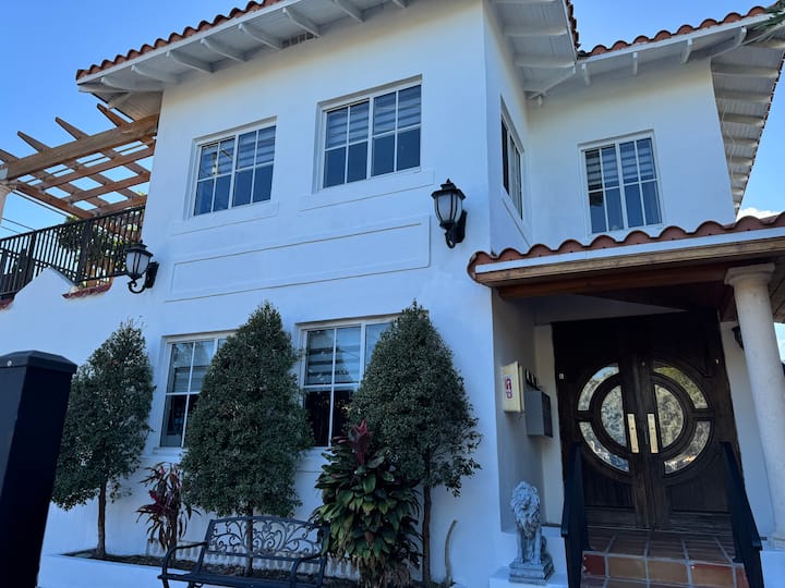 In The Heart Of Little Havana 5 - Miami, FL