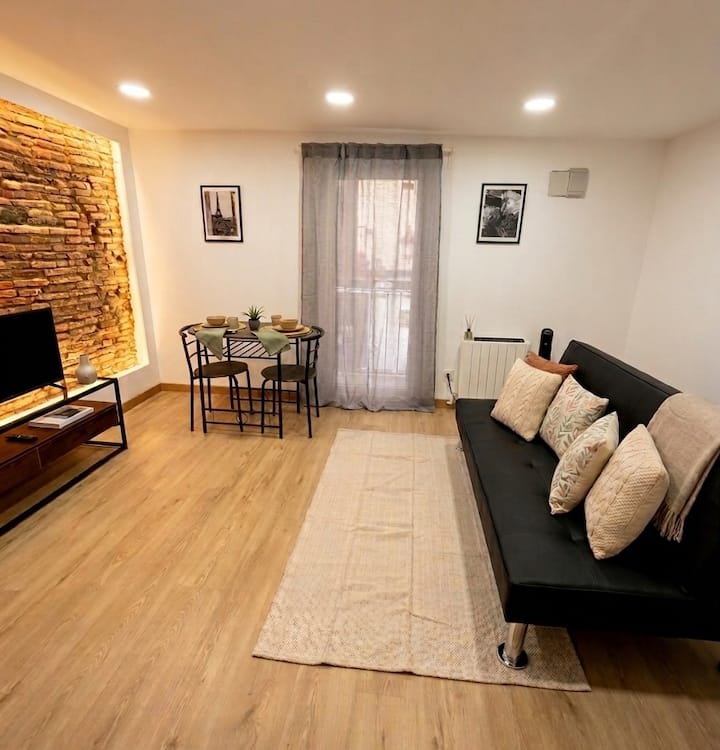 Loft With Balcony In Downtown Santander | Río 2 - Santander