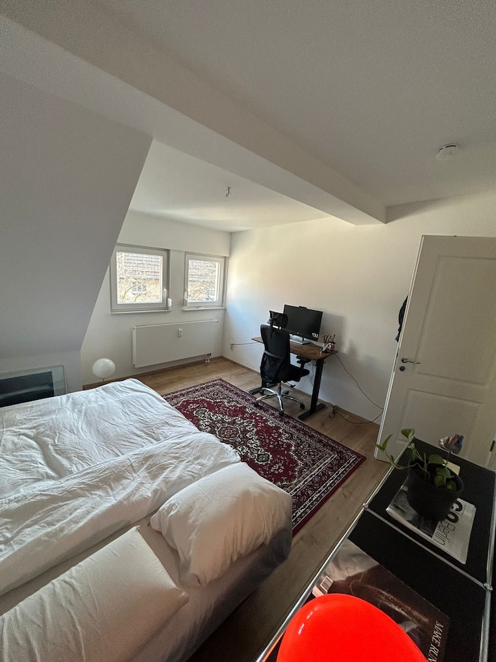 Private Room In A Top Floor Apartment Near Boxi - Berlin