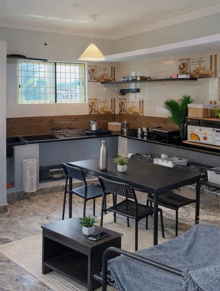 Mindfulstay/ikea/gokulam/kingbed/3rdfloor/nolift - Srirangapatna