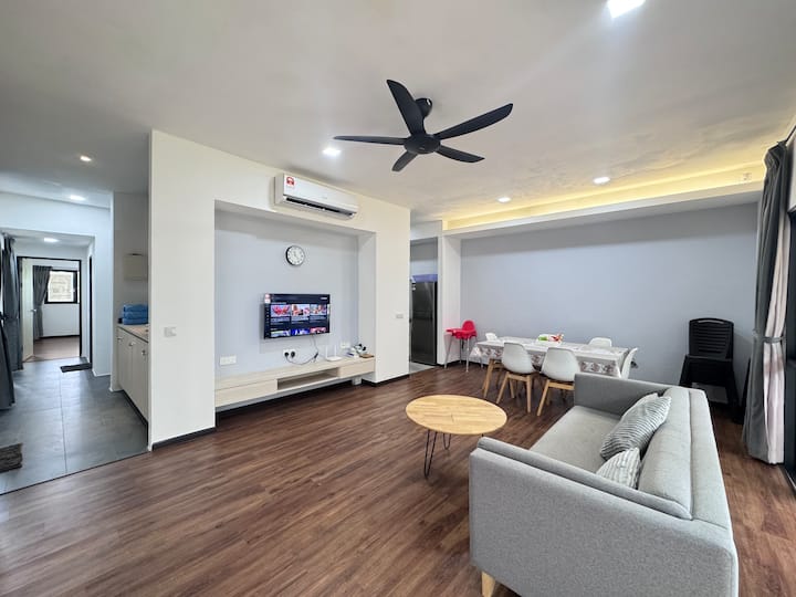 Rts - L12 Roxy Townhouse Sematan - Sematan