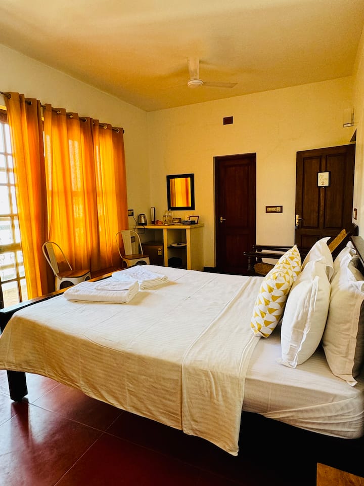Room 2 - Jess’s Corner - Pondichéry