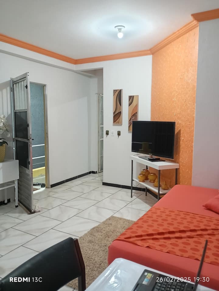 Ap.por Andar, Vista Pra Lagoa/garagem Privativa. - Montes Claros