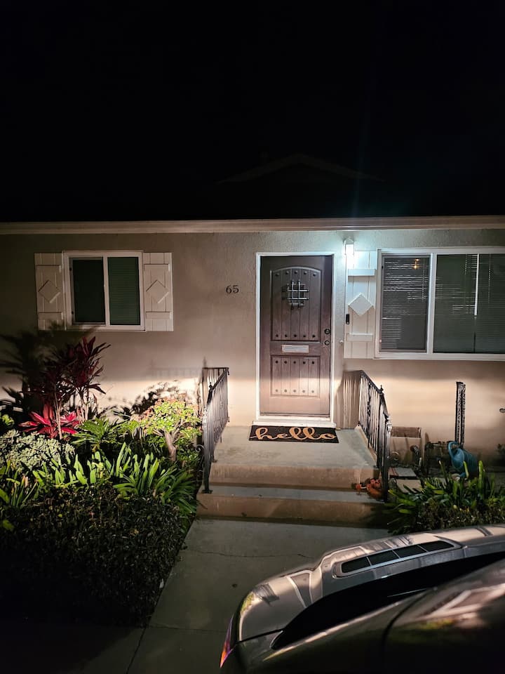 Cozy Home Safe And Peaceful - Ventura, CA