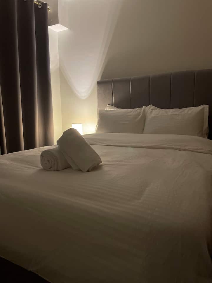 The Ren Suite @ S2t2-1726 - Manila