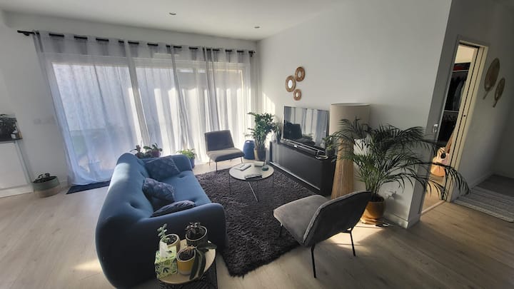 Jolie Maison Récente Lumineuse Avec Jardin - Angers