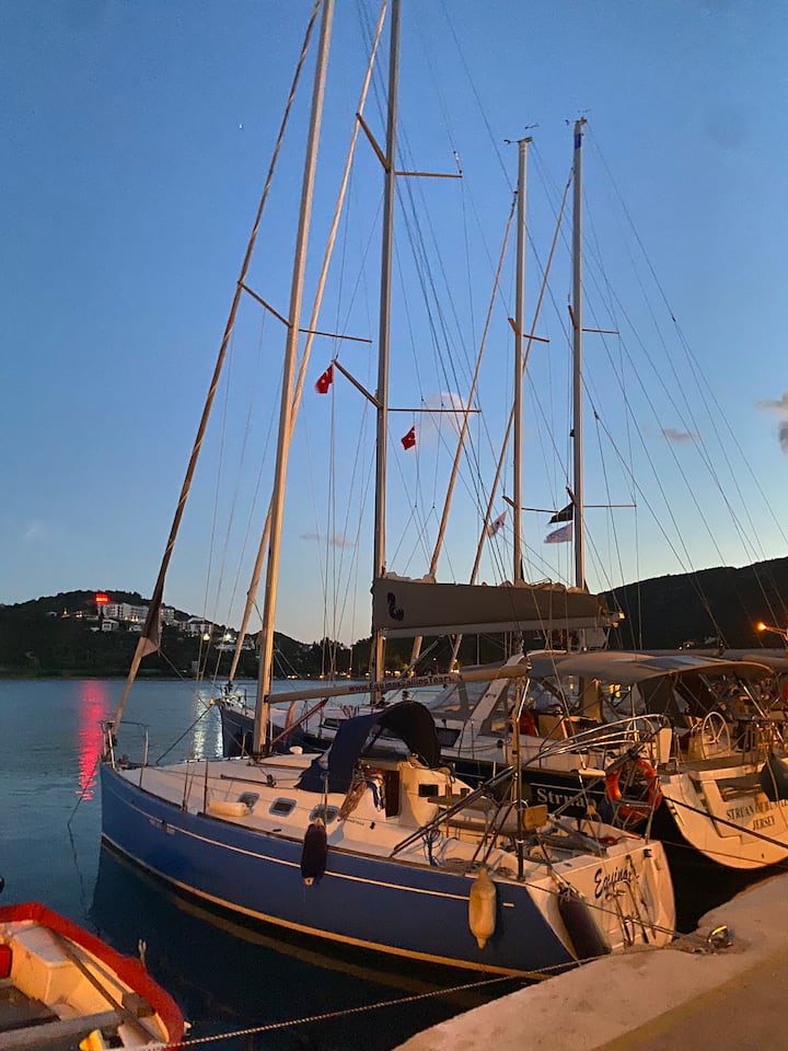 Yelkenli Tekne - Kekova Adası