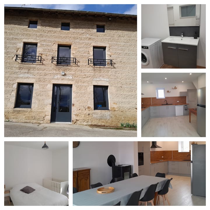 Gîte De L'aubrigoux - 2 Personnes - Haute-Loire