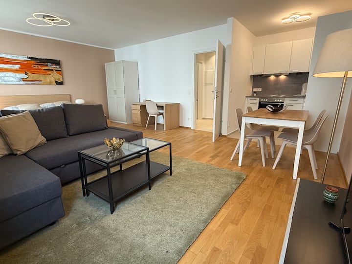 Central Park City Apartment 2014 - Vienna Central Station