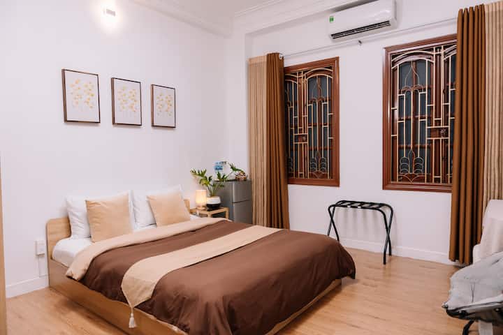Pastel Dream • Mặt Tiền Phố ẩM Thực Phan Xích Long - Ho Chi Minh City