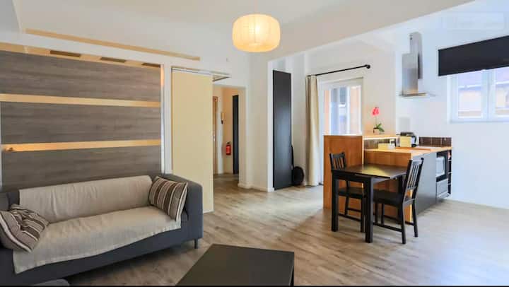 Entire Place - Studio In The Heart Of Brussels - Saint-Josse-ten-Noode