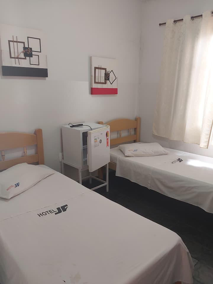 Hotel Jf - Pirassununga