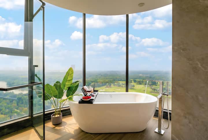 3br Lakeview Retreat With Panoramic Bathtub - Vietnam