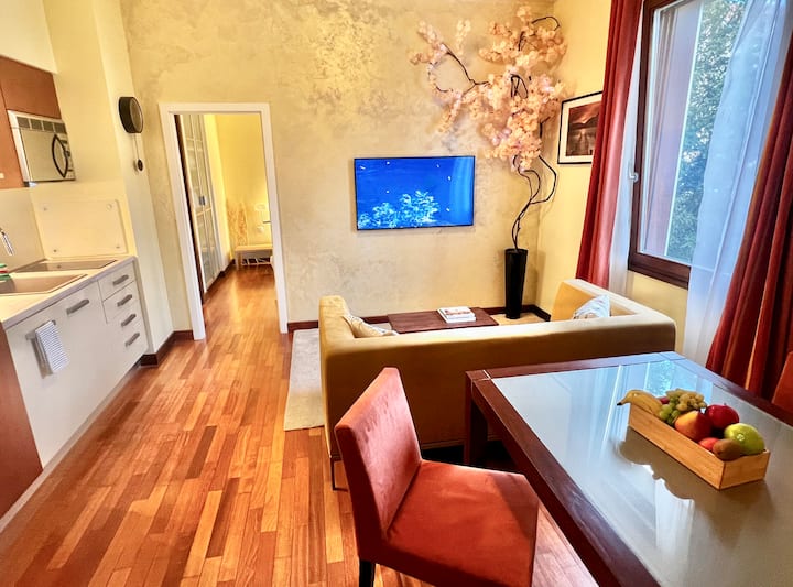 The Crown Apartment - Prag