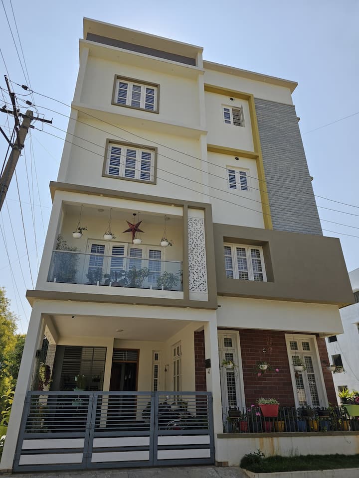 Dew Drops • Peaceful 2bhk Near E-city & Jigani - Bengaluru