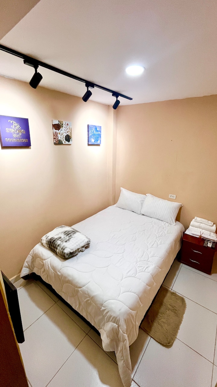 Apartaestudio 1 Hab Con Aire, Cama Doble, Baño - Barranquilla