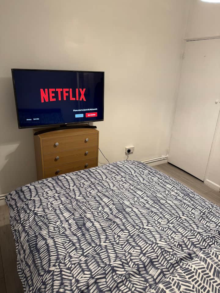 Modern-large Room In Kensington 1 - Fulham