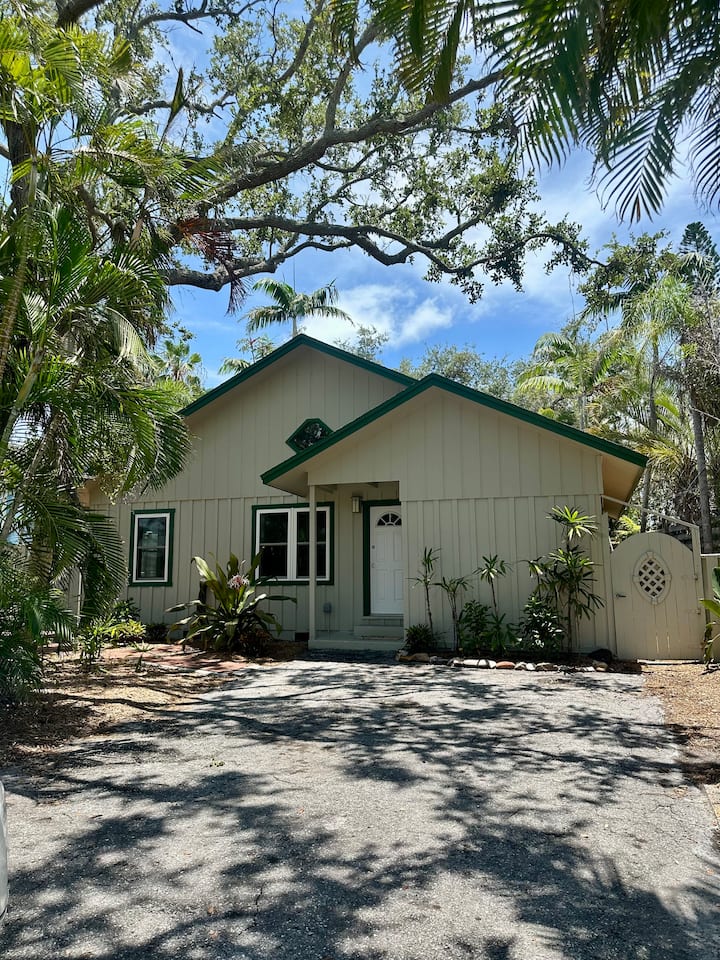Cypress Cottage - Siesta Key, FL