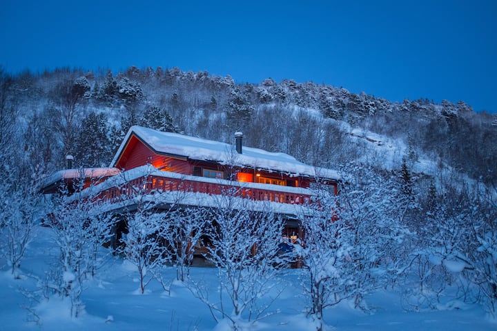 Culture Cabin Retreat - Dyrøy