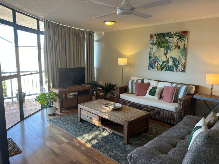 Beachside W/ Exclusive Rooftop - Sunshine Coast