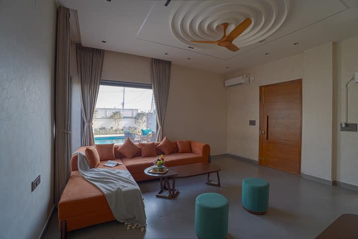 Ivaan Villa - Faridabad