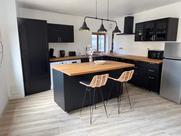 Petite Maison De Ville Au Cœur Des Loges - Les Loges