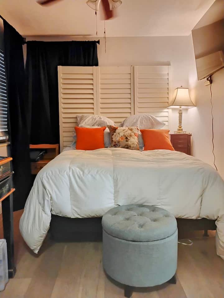 Private & Secure Near The  Beach & Casinos - Hollywood, FL