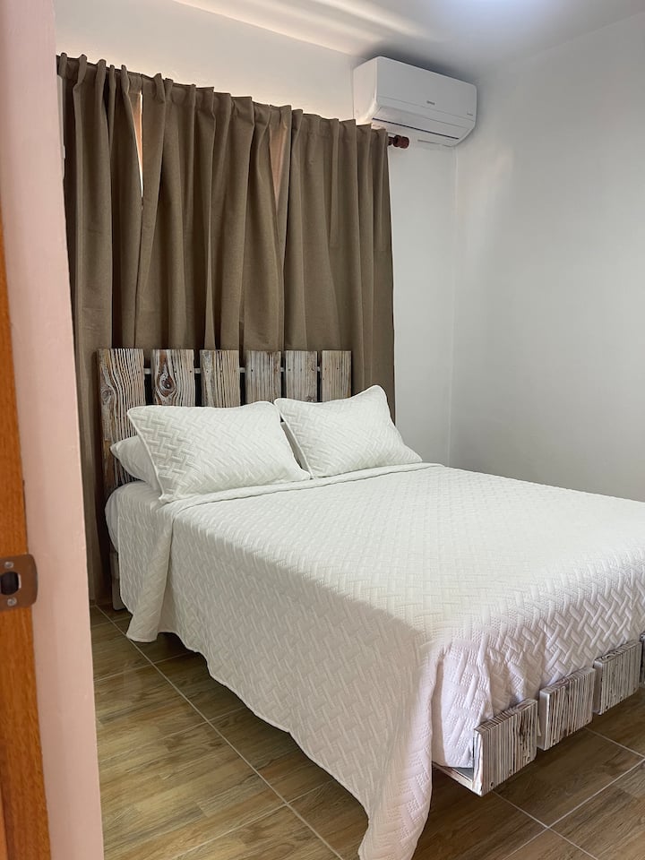 Lujoso Apto 1br Vistas Al Mar Y Montaña, Céntrico - Puerto Plata