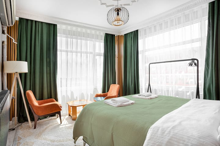 6br/3ba Ac/elevator Laleli - Beykoz