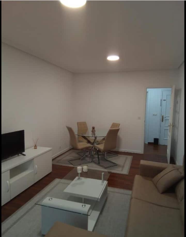 Pia Da Moura - Ourense