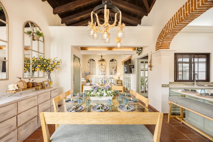 Mansión Entre Ruinas 18 Personas - Guatemala