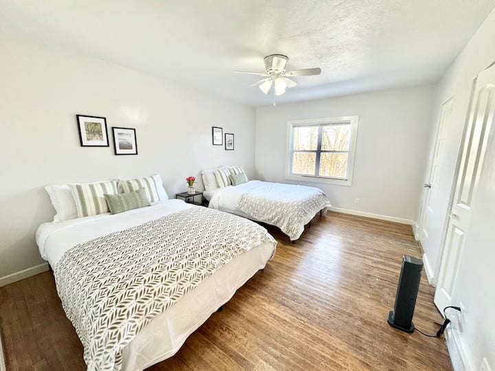 Great Studio In Dsm - Free Parking 2 - Des Moines, IA