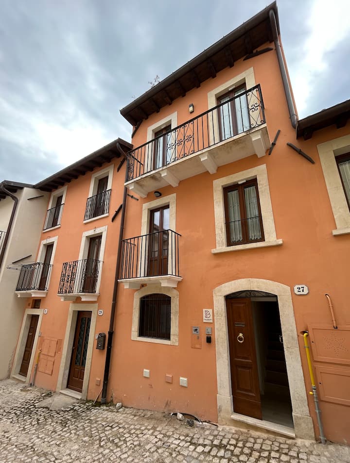 Casa Vacanze Boutique House Casa Spartaco - Rocca di Cambio