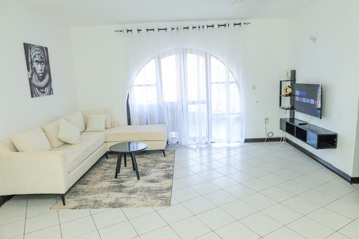2br Villa Swimming Pool In Nyali - Mombasa