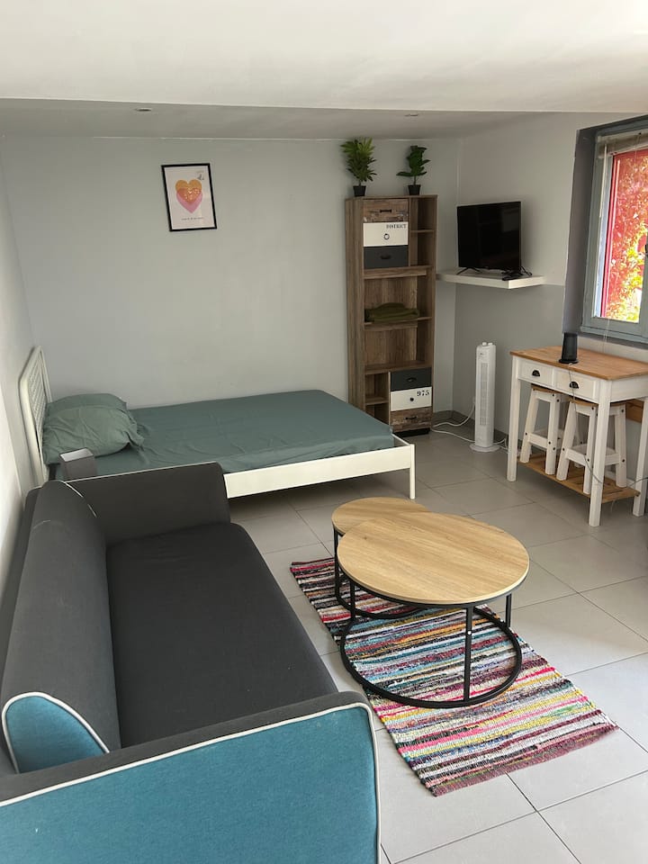 Convivial Studio - Arlés