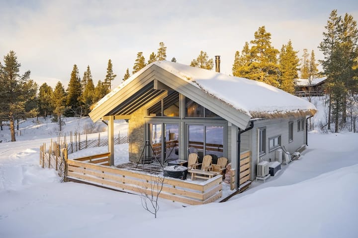 Cabin At Lemonsjoe - Norway