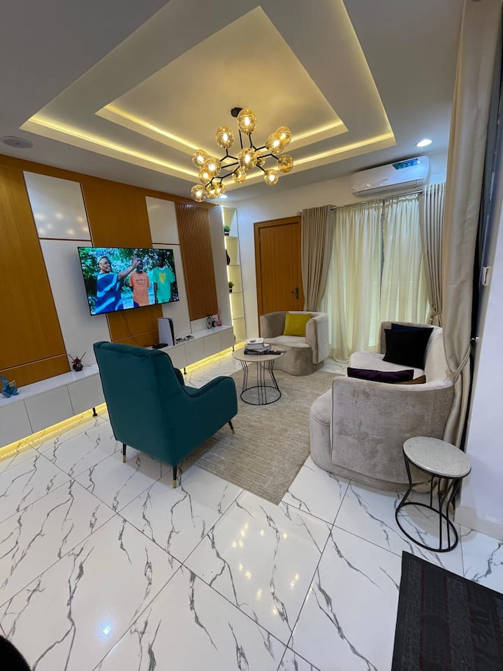 District Haven -2br | 24/7 Light + Fast Wifi - Abuja