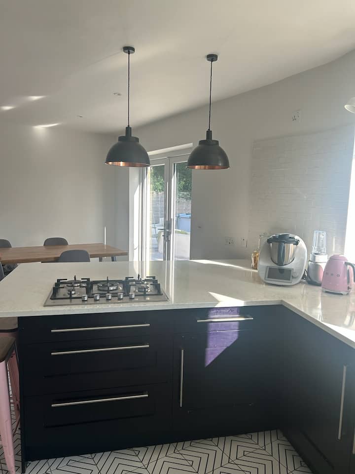 4 Bedroom House In Glasnevin - Portmarnock