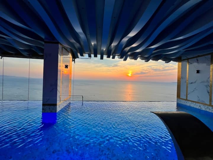 Miq_2br 75sq.m. Beachfront View, Private Jacuzzi - Tailandia