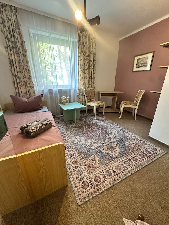 Privatzimmer In Hanau „Paris“ - Hanau