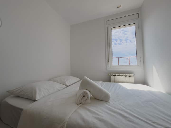 Sunny Room In Barcelona! - Viladecans