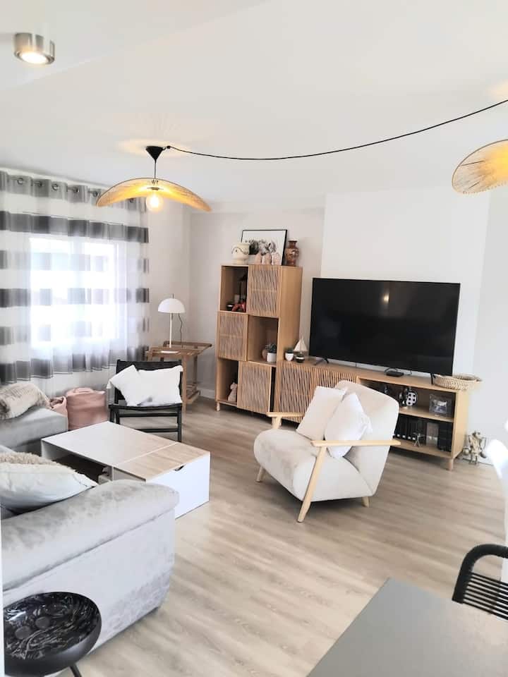 Maison 5 Chambres Et Spa - Saint-Cyprien