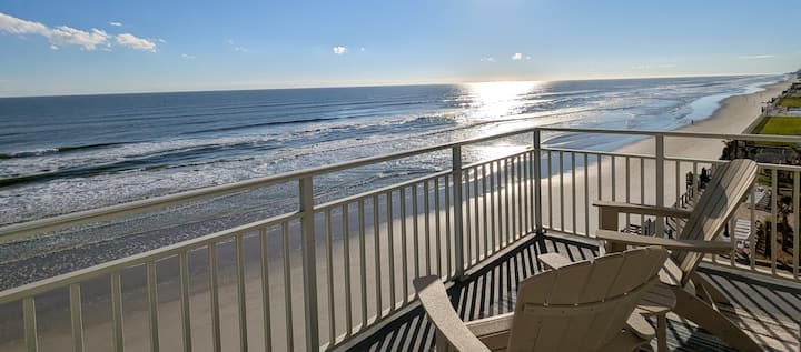 Oceanfront Condo Beach & Launch Views - New Smyrna Beach, FL